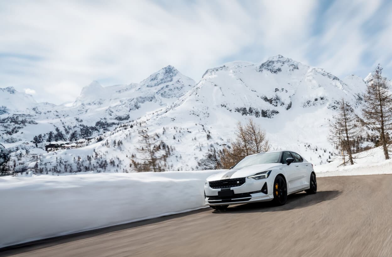 P Zero Winter 2 - Car tyre | Pirelli