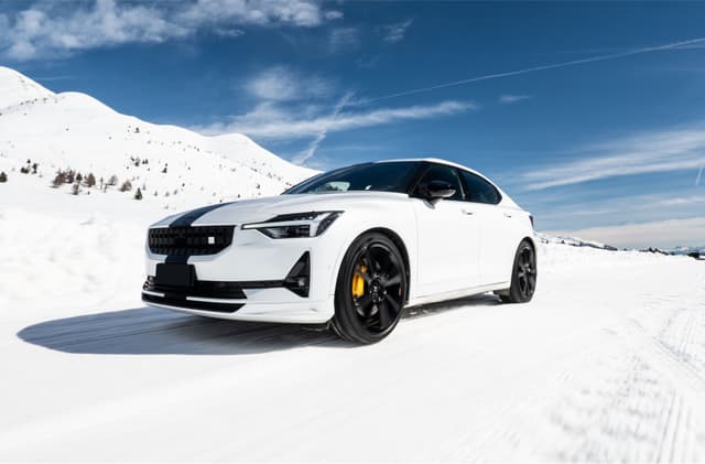 P Zero Winter 2 - Car tyre | Pirelli