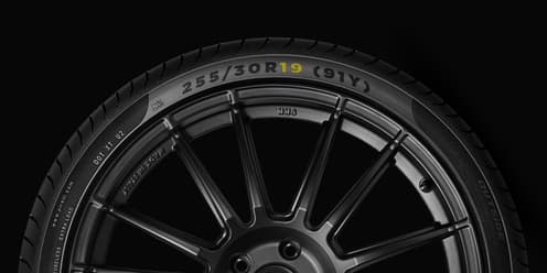 Tyre Markings: Understanding Writing and Codes | Pirelli