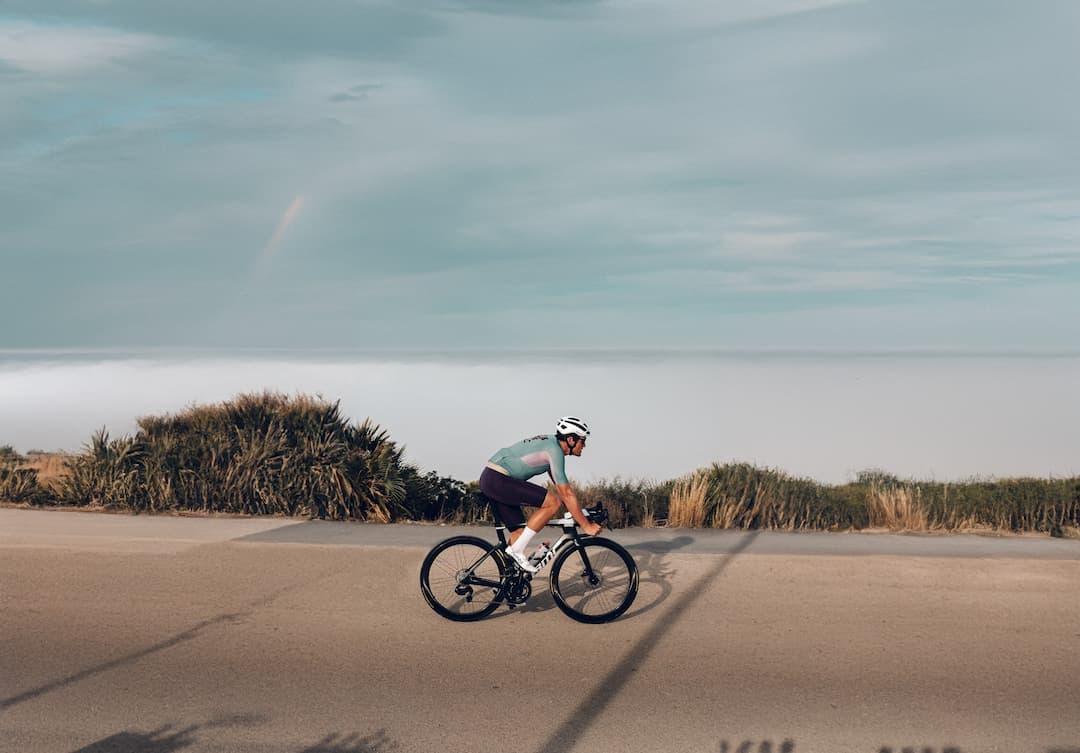 Pirelli Cycling: Tyres & Accessories Velo for Bike